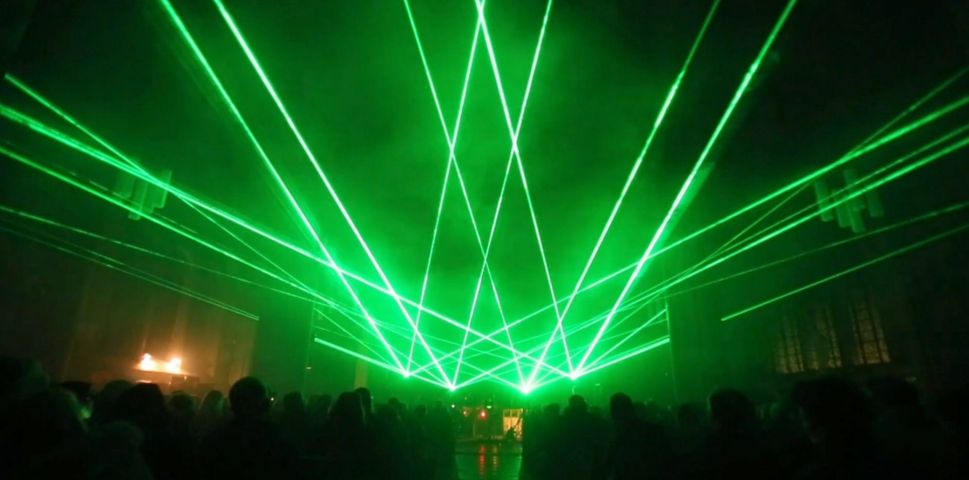 Extras – Laser Show – Untold